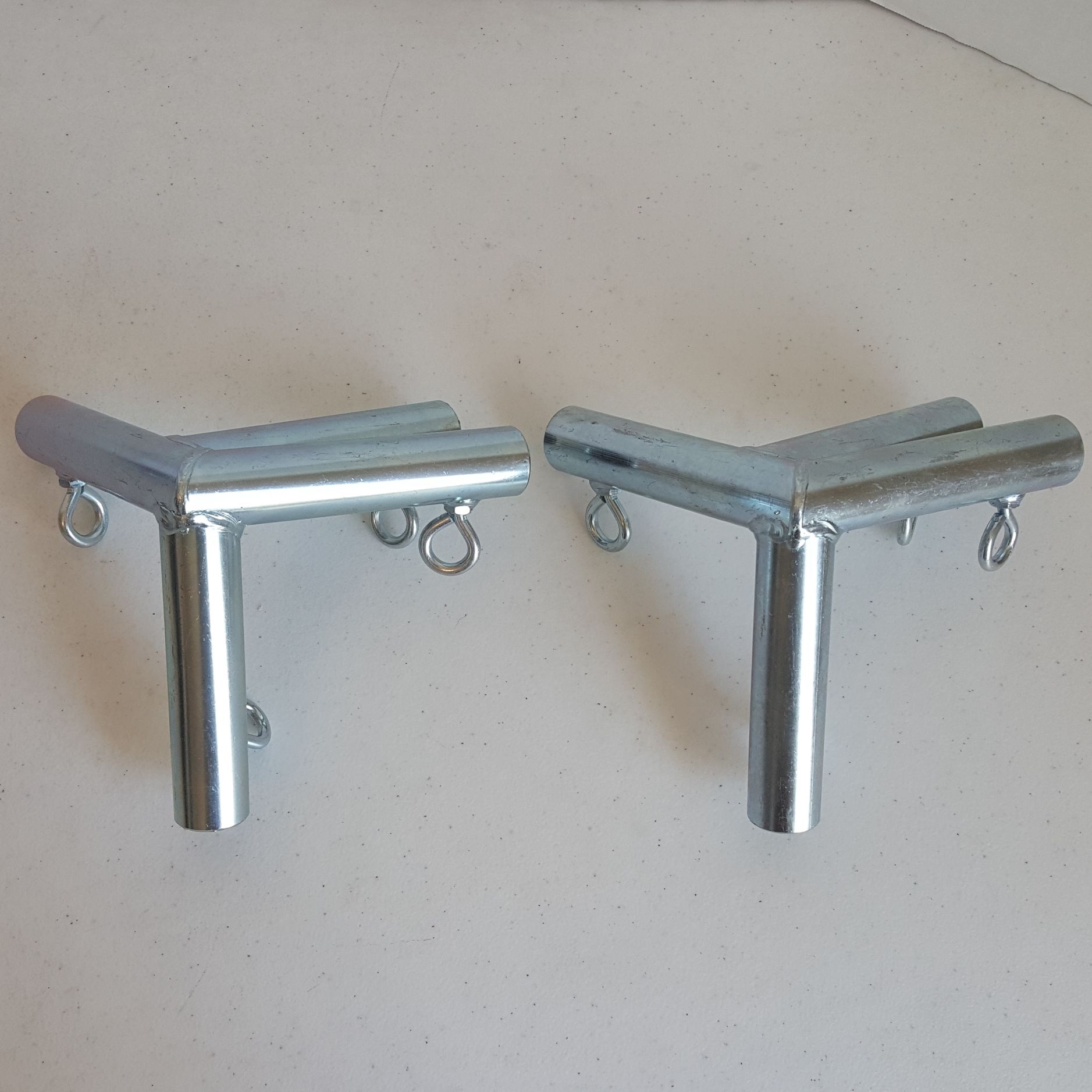 1 3/8" 4 way SUPPORT CORNER RIGHT CANOPY FITTING (FV4J2) 1 3/8" pipe - F/S