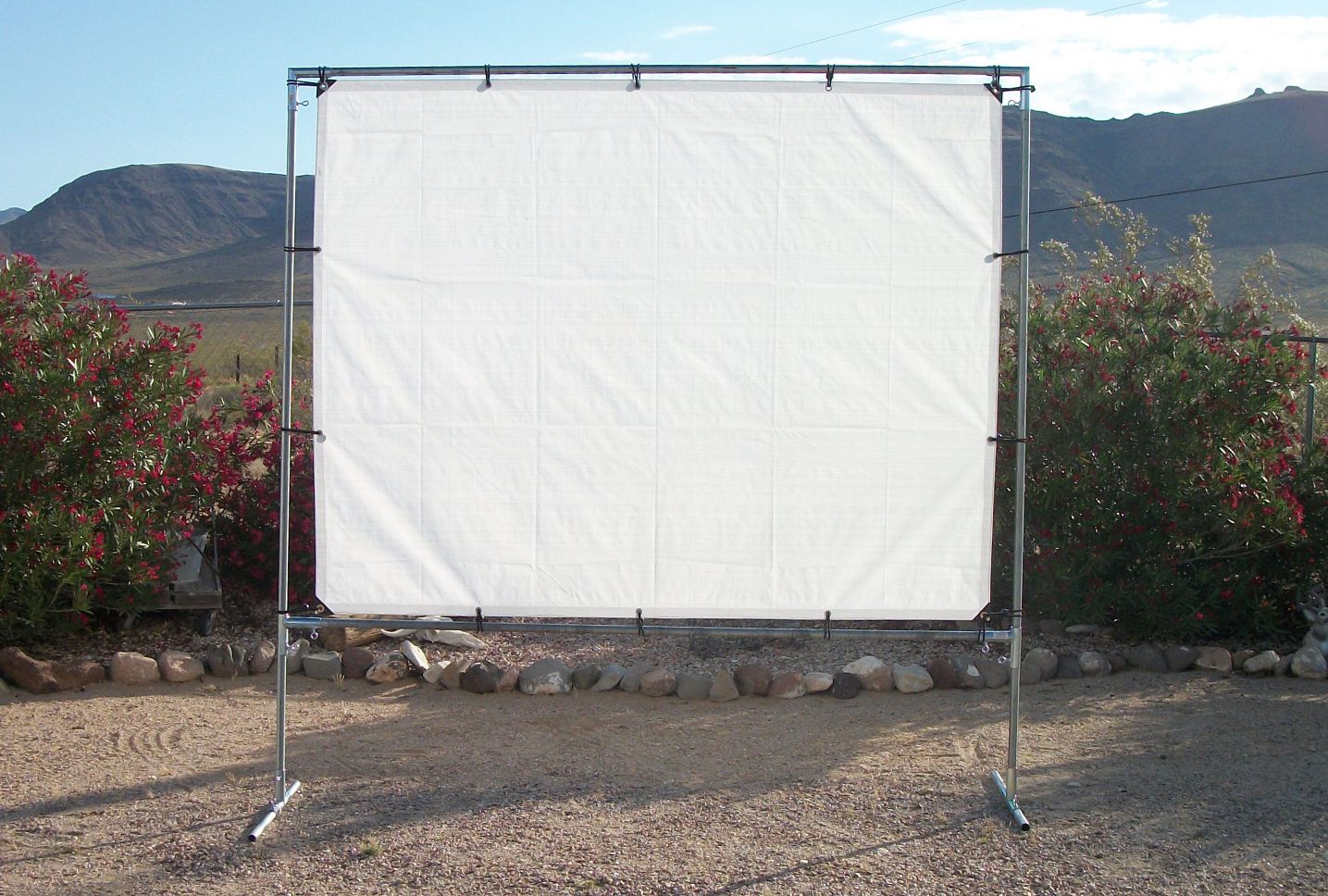 6' X 10' OUTDOOR STANDING HOME THEATER PROJECTION MOVIE SCREEN KIT -1 ...